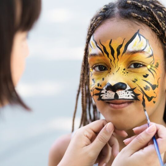 Grimage anniversaire - Animation maquillage Kidy Party - Animateur ...